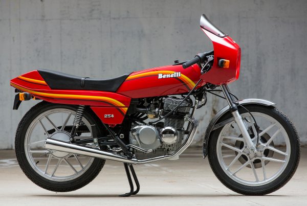 The Fastest 250cc Motorcycles - Bare Bones Motorcycles