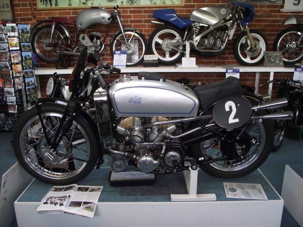 The First Superbike - This Motorcycle Engine Changed Everything - Bare ...